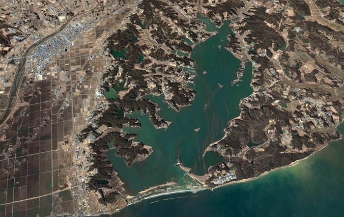 Before And After Satellite Photo’s of Japan’s Earthquake And Tsunami ...
